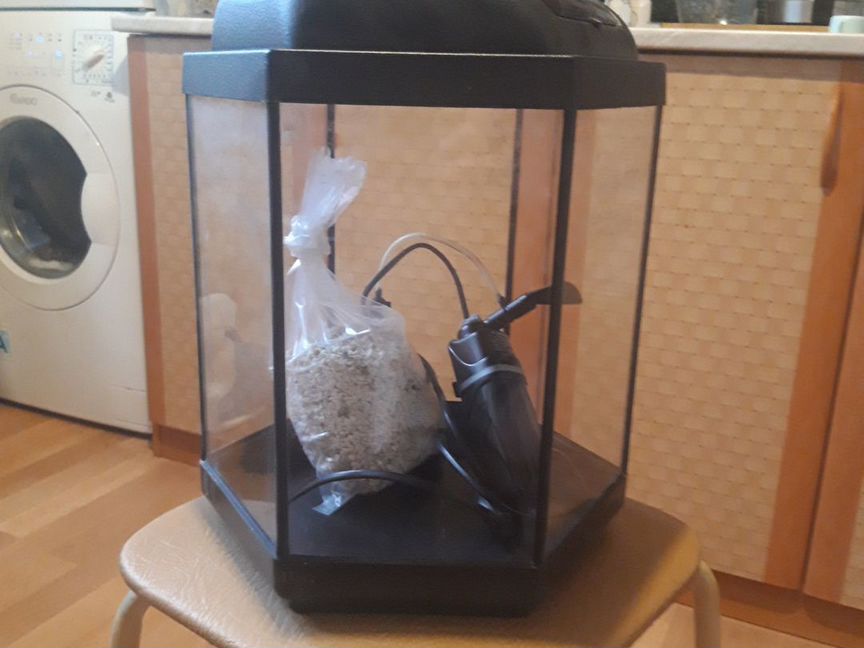 Продам аквариум