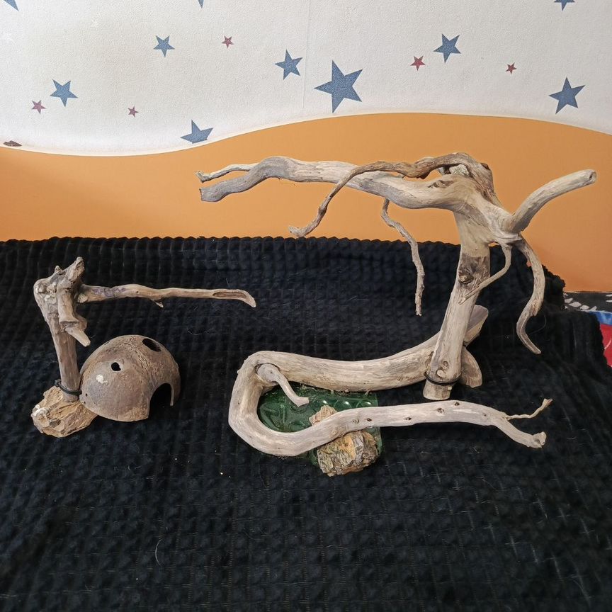 Коряга в аквариум