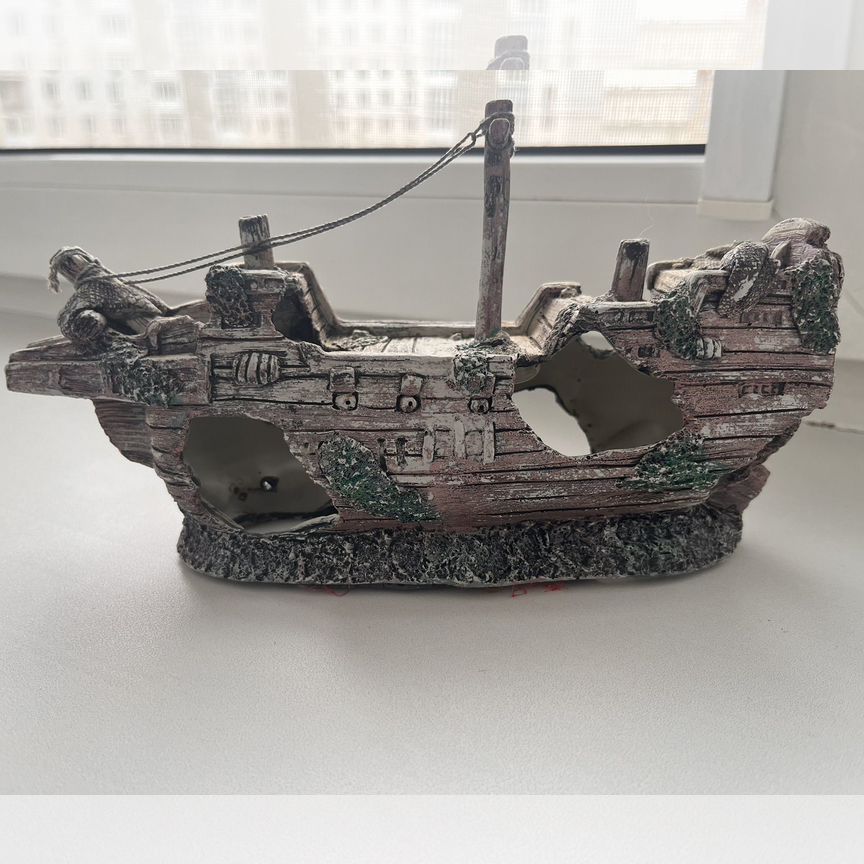 Затонувший корабль для акваруима
