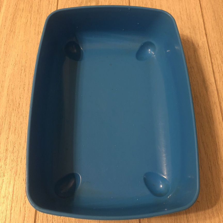 Лоток для кошек большой высокий продаю