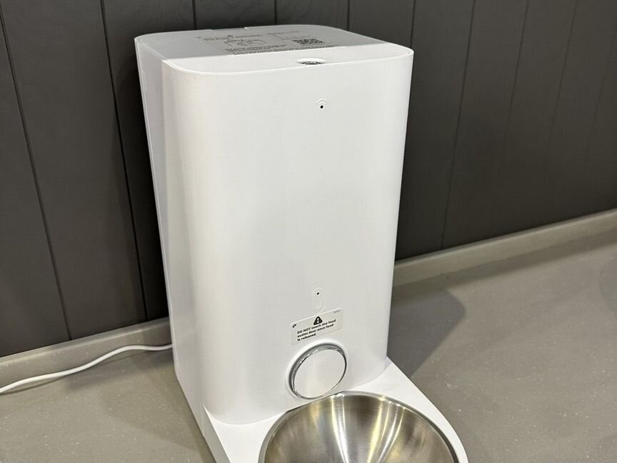 Автоматическая кормушка petkit