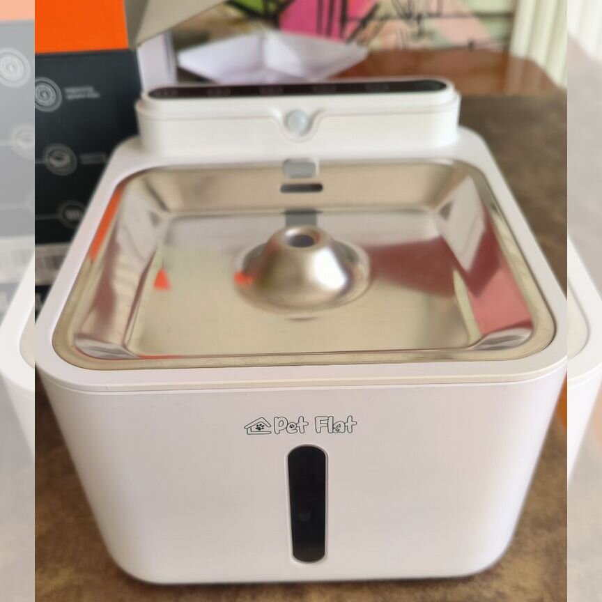 Фонтан поилка для кошек