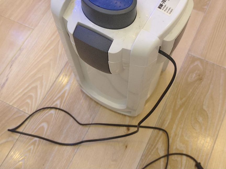 Внешний фильтр для аквариума SunSun HW-702a