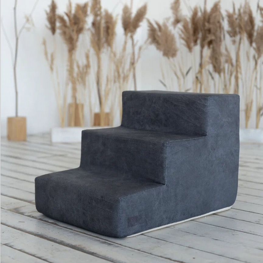 Лесенка для собак новая. Лестница для животных