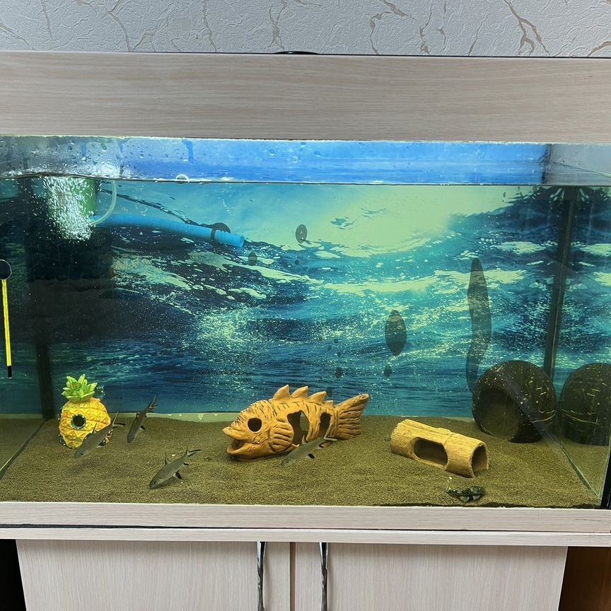 Аквариум с тумбой