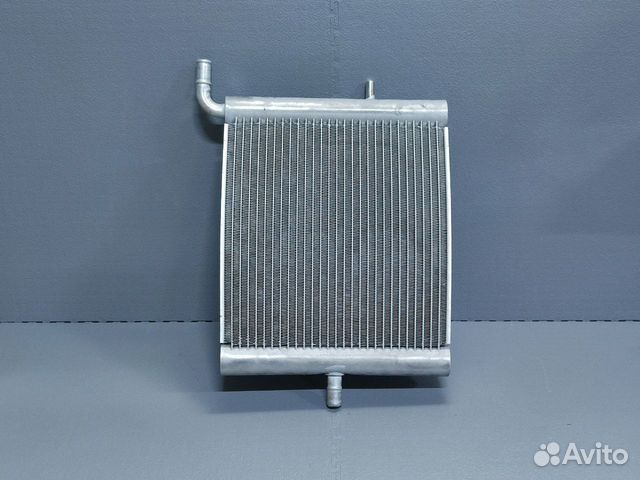 Радиатор двс (дополн.) Range Rover LR062670 купить в Москве с доставкой ...