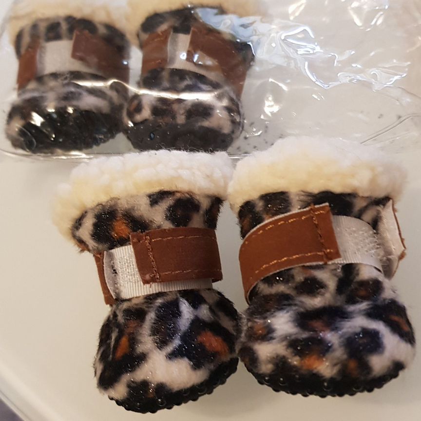 Сапожки зимние для маленькой собачки разм.S