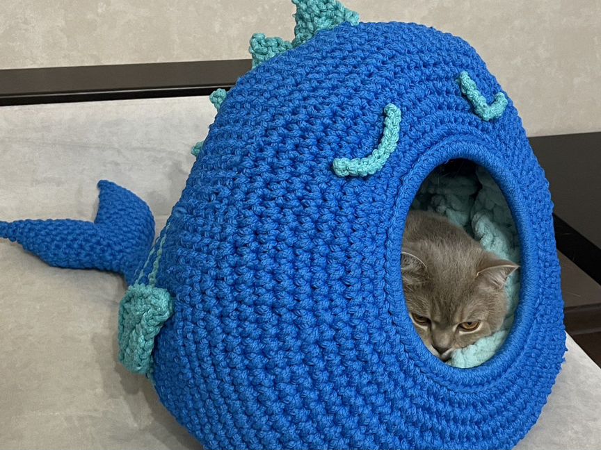 Домик лежанка для кошек и собак