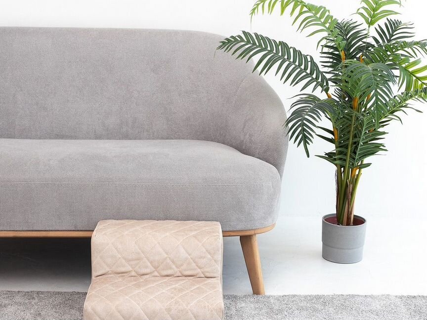 Прикроватная лестница для животных