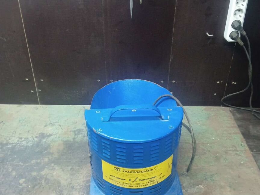 Зернодробилка