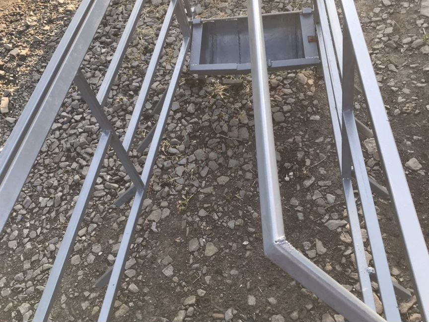 Бункирная Кормушка для поросят