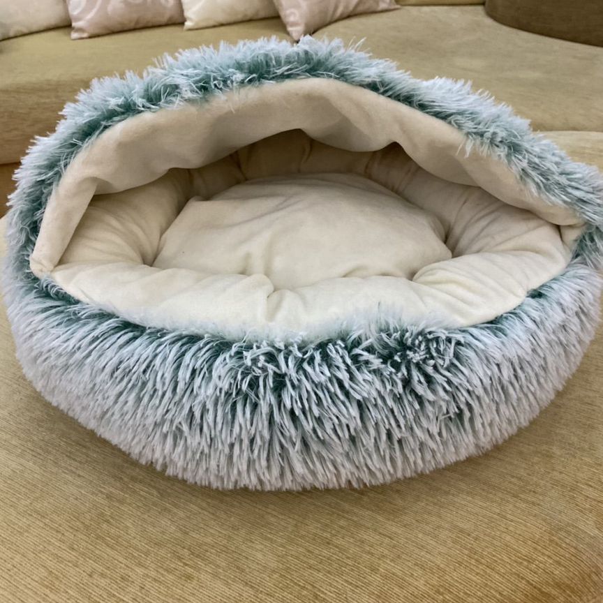 Лежанка для кошек