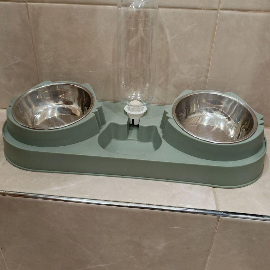 Поилка кормушка для кошек