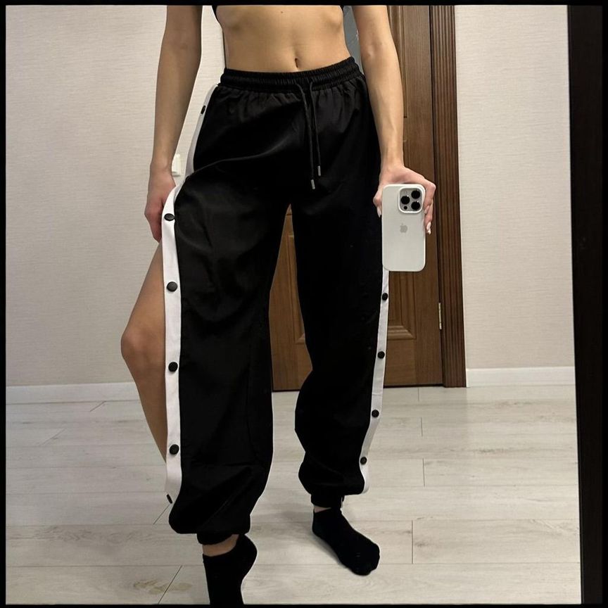 Спортивные штаны nike женские