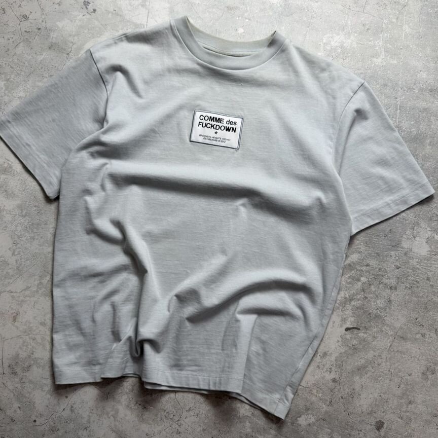 Футболка comme des fuckdown оригинал