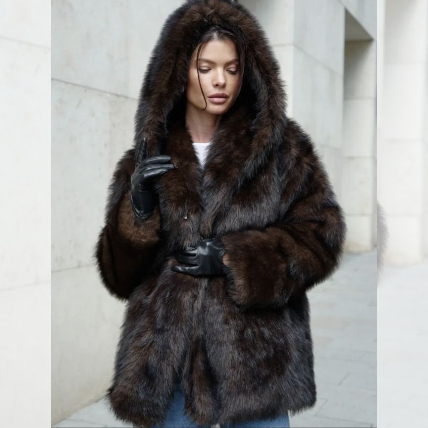 Искусственная шуба под норку с капюшоном