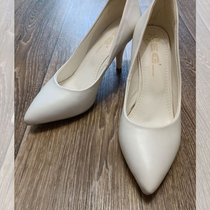 Свадебные туфли 39