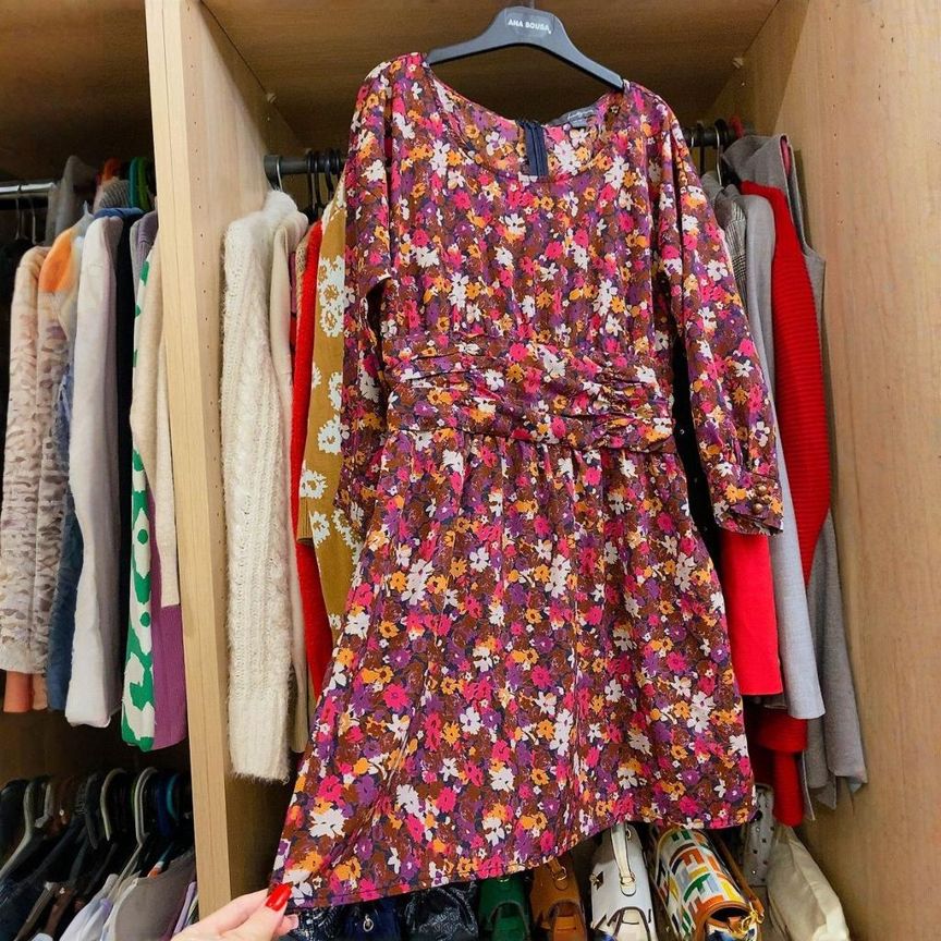 Платье женское 44