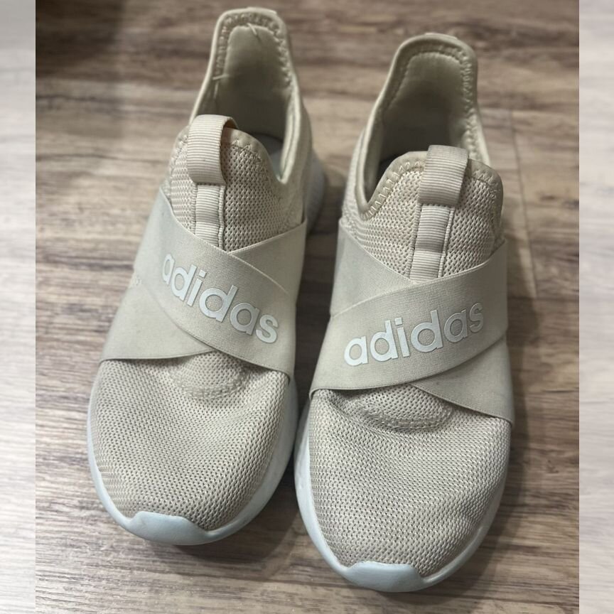 Кроссовки женские adidas