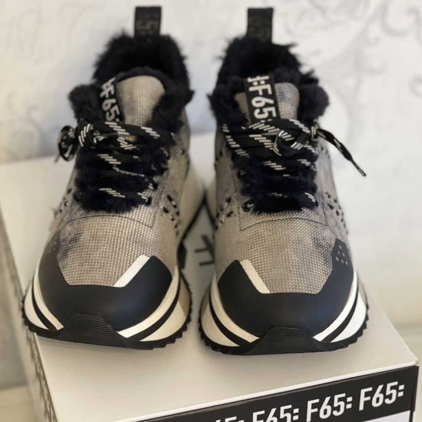 Кроссовки женские Fabi