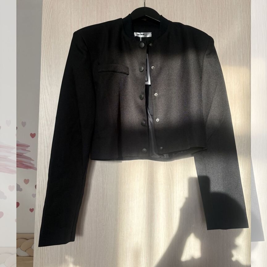 Пиджак бомбер укороченный 44 размер