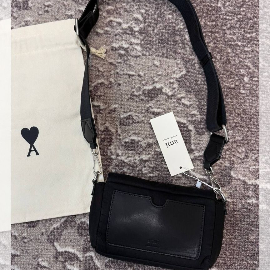 Сумка Ami Paris ss25