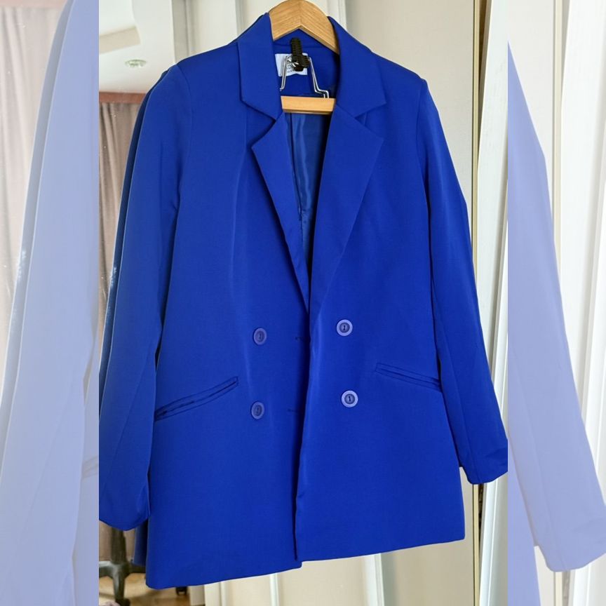 Брючный костюм женский