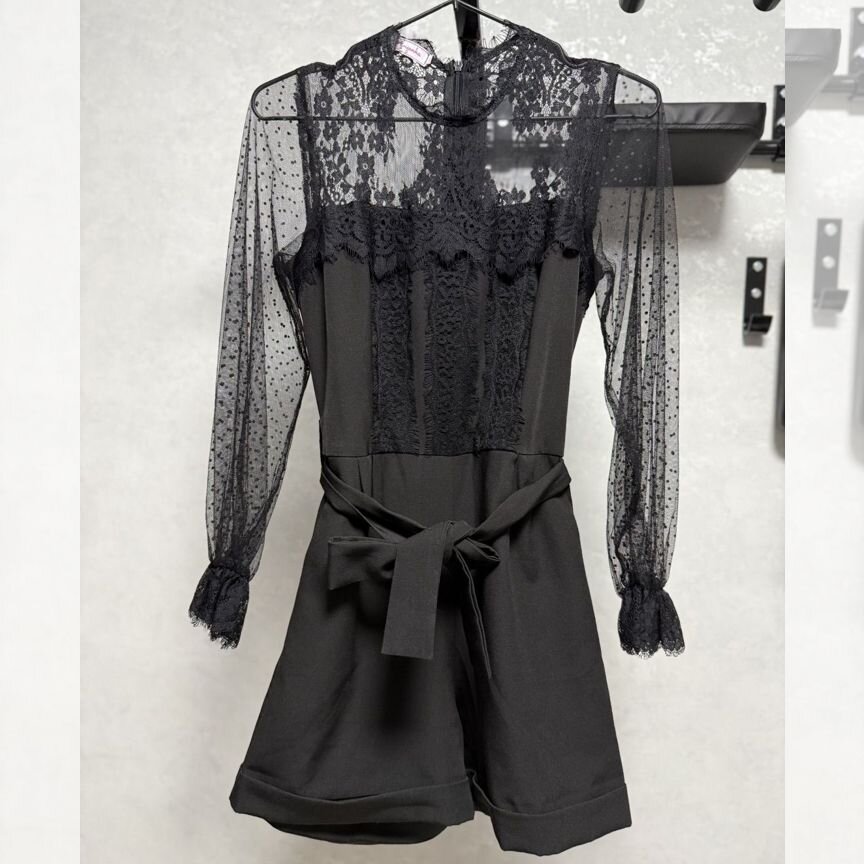 Комбинезон женский вечерний 42